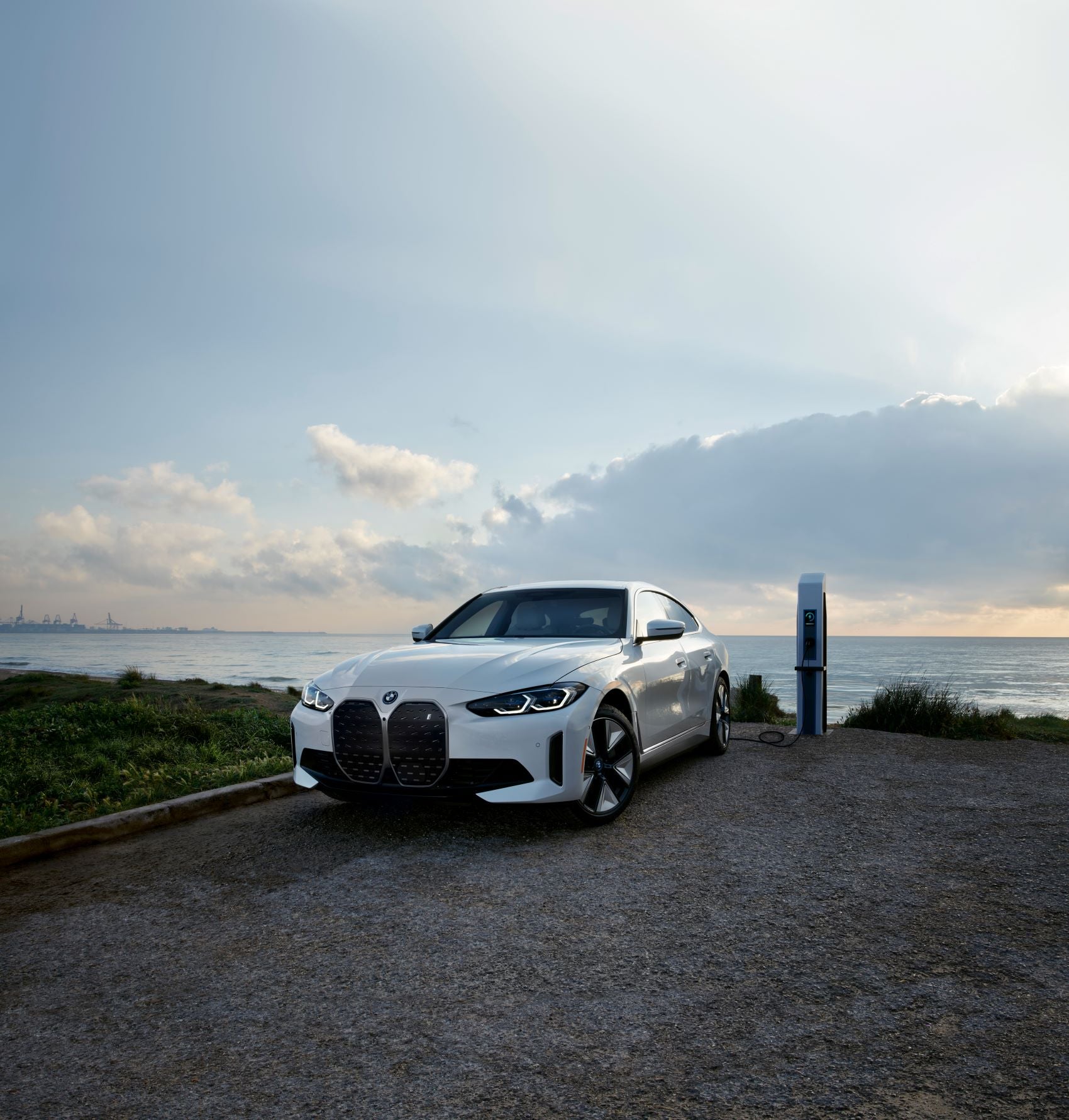 Electric Vehicle Dealer Suitland MD | Passport BMW